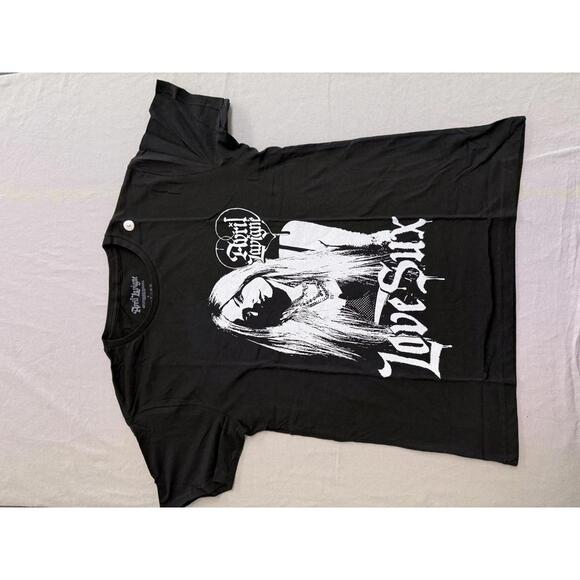 Shirts | Avril Lavigne Tshirt Love Sux Album Tour Tee 222 L | Poshmark